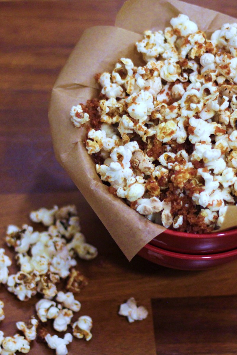 Bacon salt & maple syrup popcorn | pip & little blue