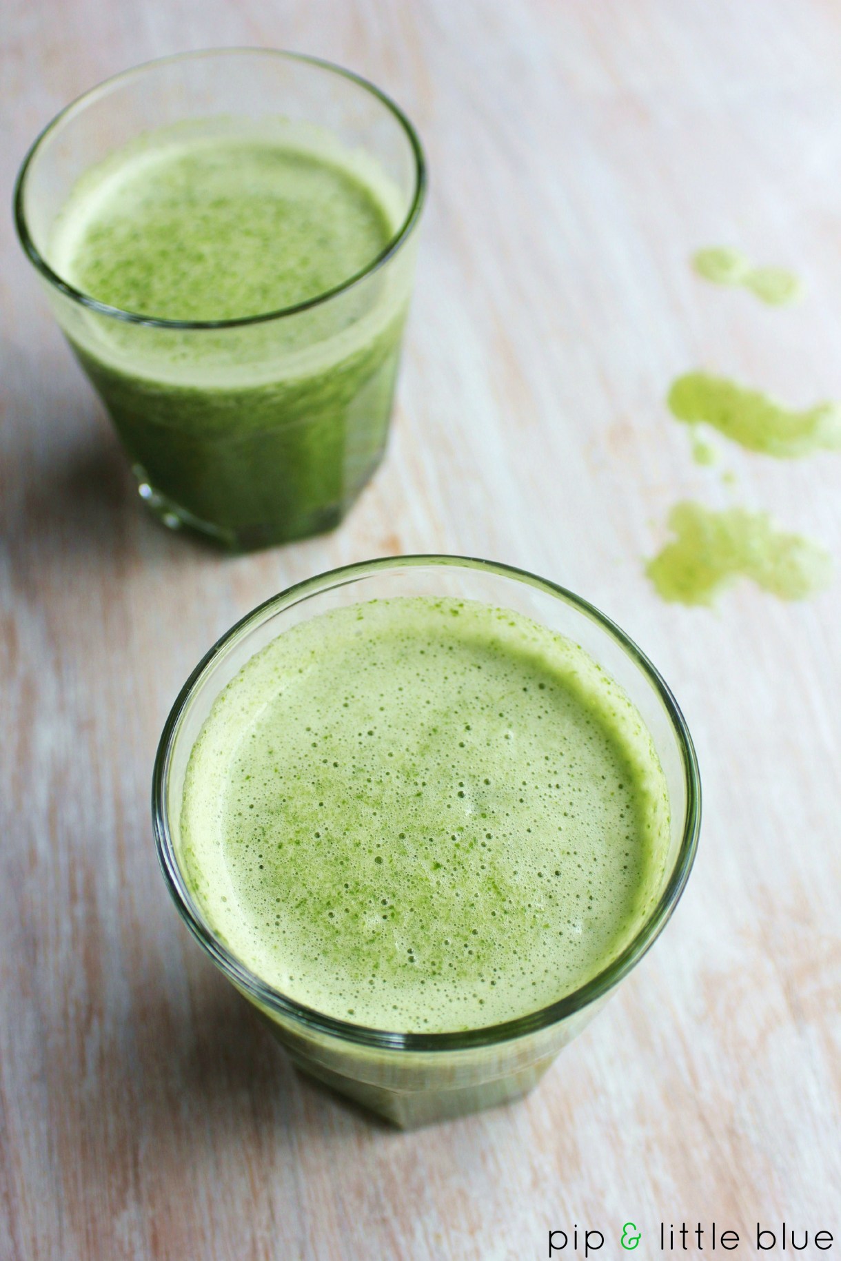 Miracle matcha & pineapple smoothie | pip & little blue